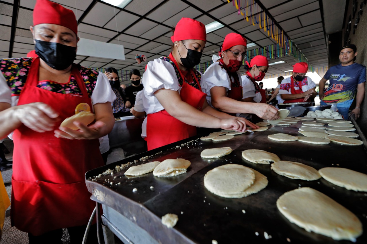 Rocha inaugura Gran Kermesse Mexicana del DIF Sinaloa - Extraoficial